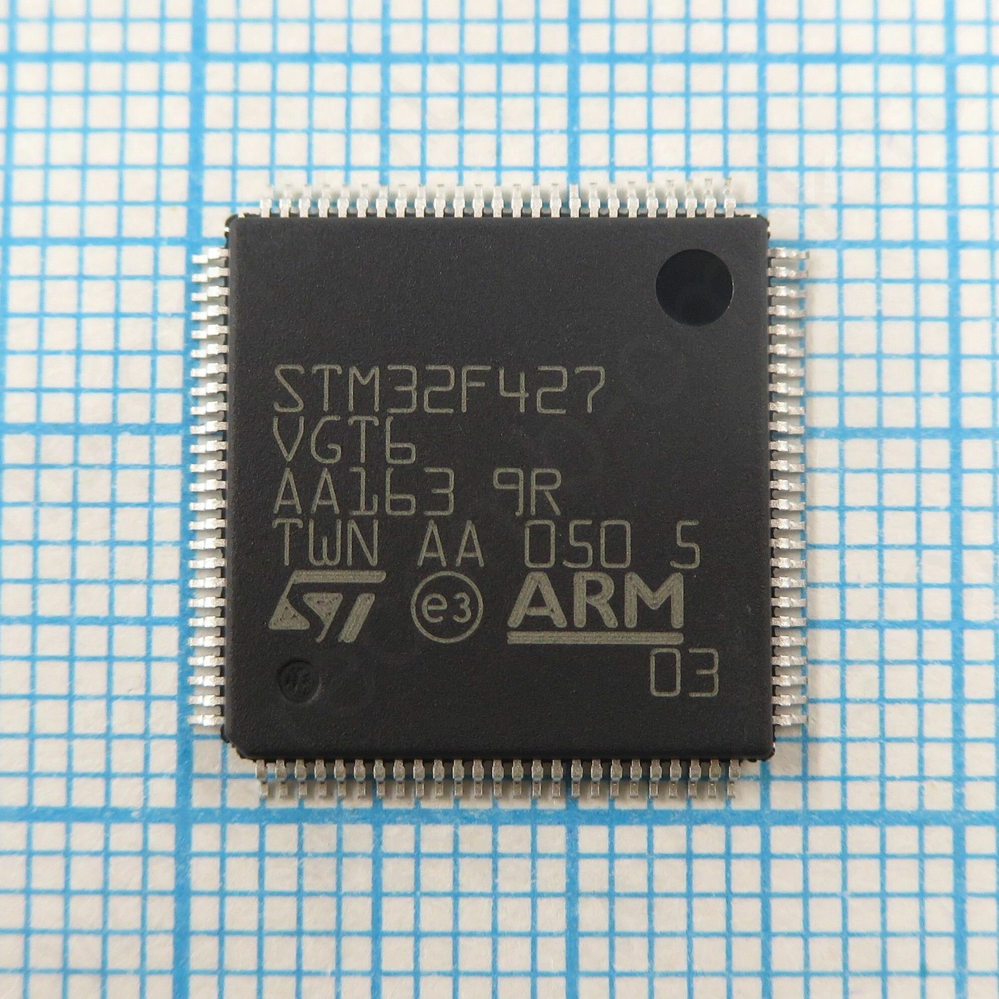 STM32F427VGT6 - Микроконтроллер