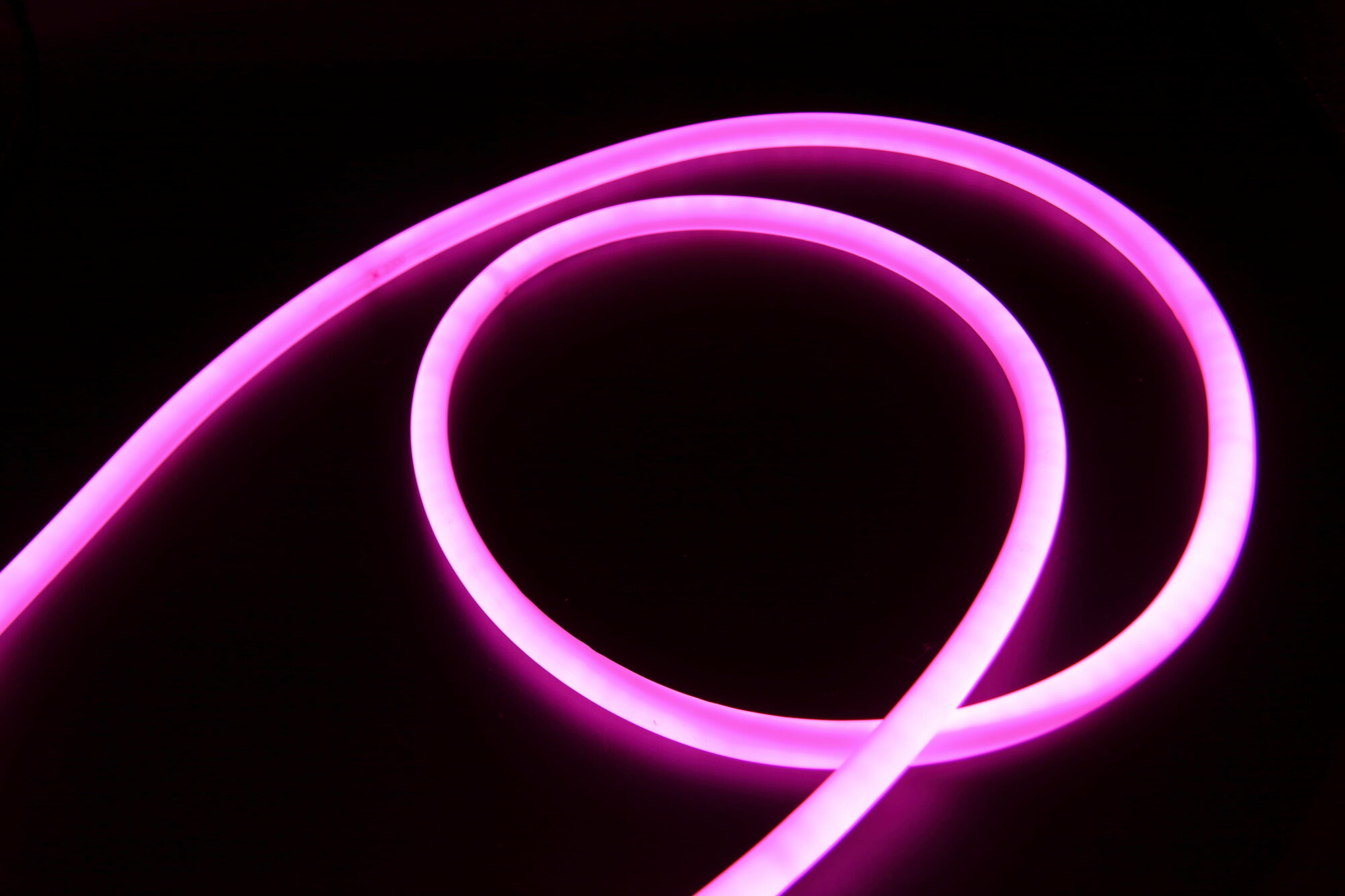 Гибкий неон ShopLEDs Гибкий неон круглый SL 2835, 120 Led, IP65, 220V, 14мм (розовый), 10м