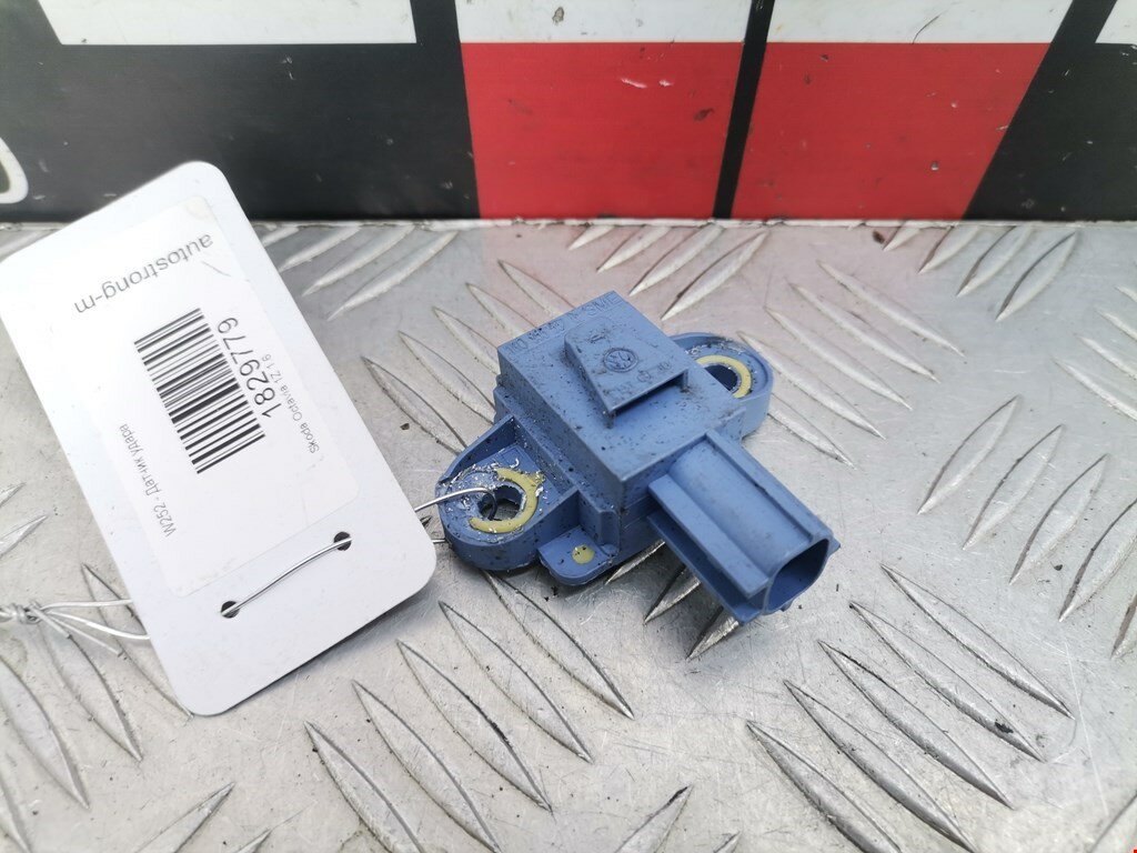 Датчик удара Skoda Octavia 1Z 1K0955557B арт. 1829779