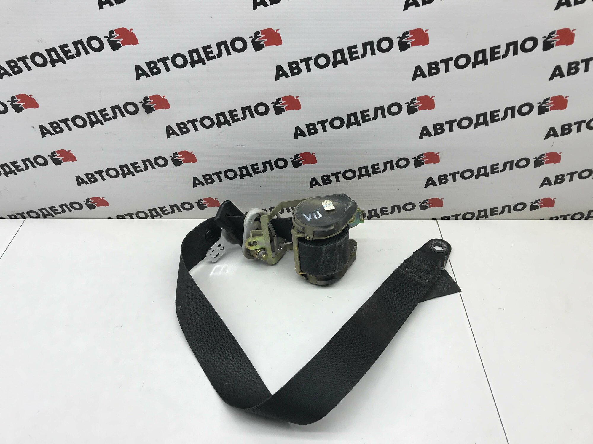 Ремень безопасности п/л Mazda Familia BJ5W