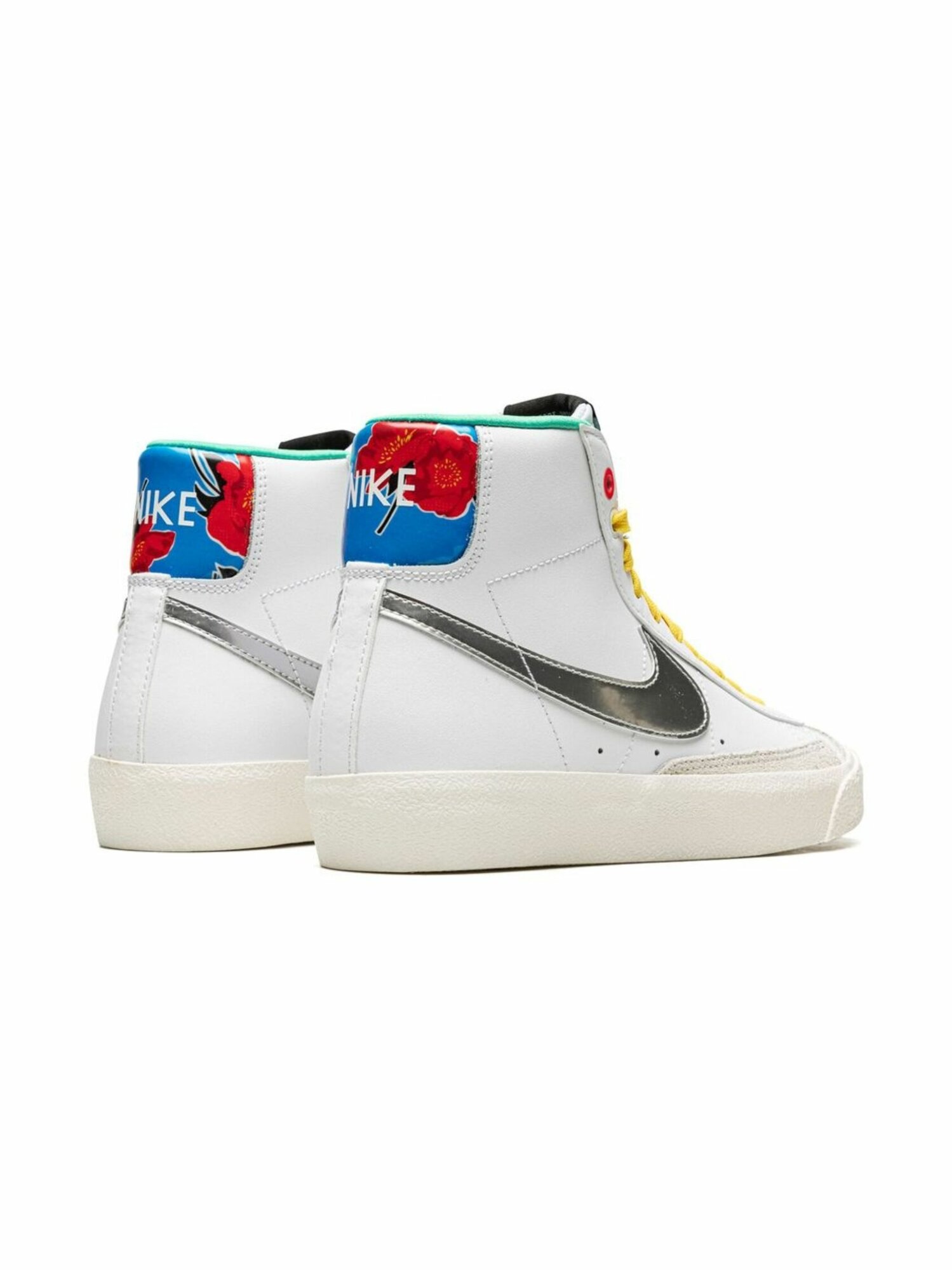 Кроссовки NIKE Blazer Mid '77, размер 38 EU, белый — фото 1