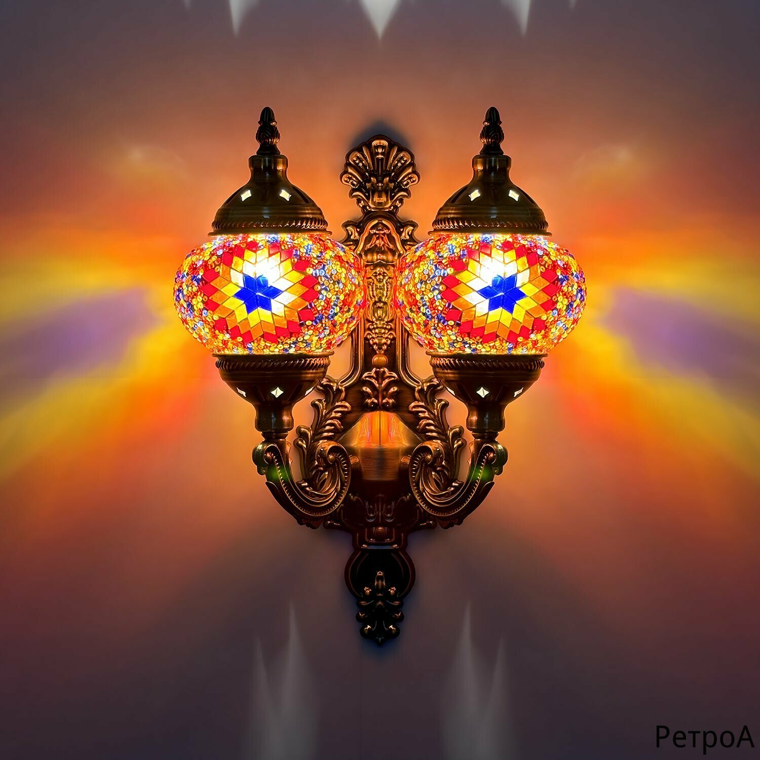 Настенный светильник