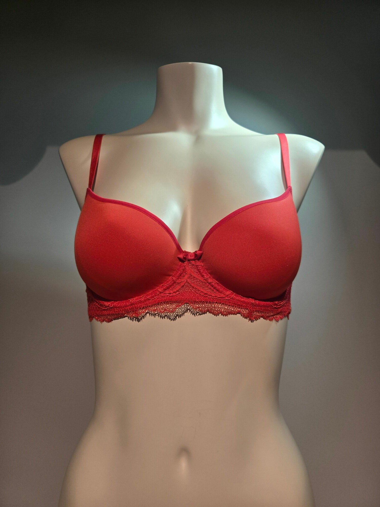 Бюстгальтер-невидимка