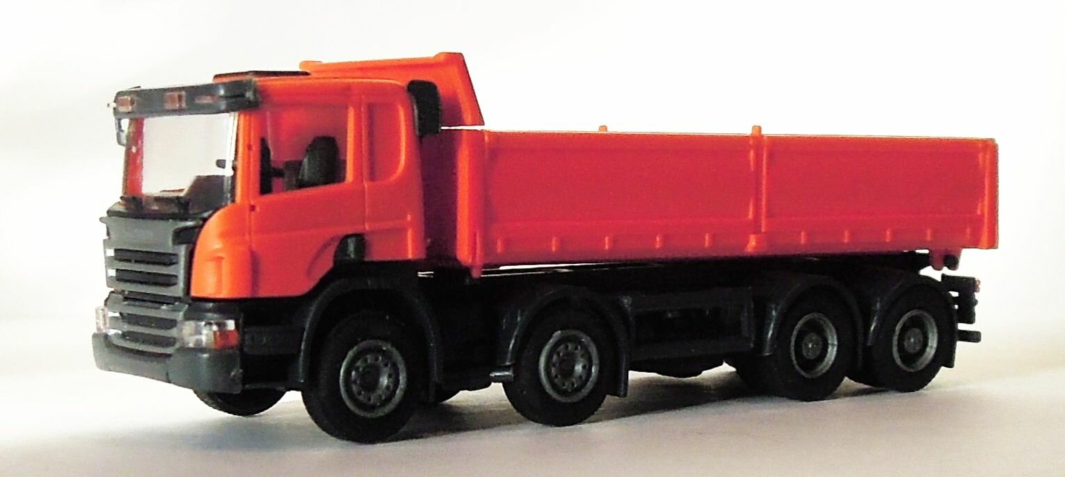 870171 MTD 4-х осный самосвал Scania P-series 8x4 H0 1:87 16,5мм