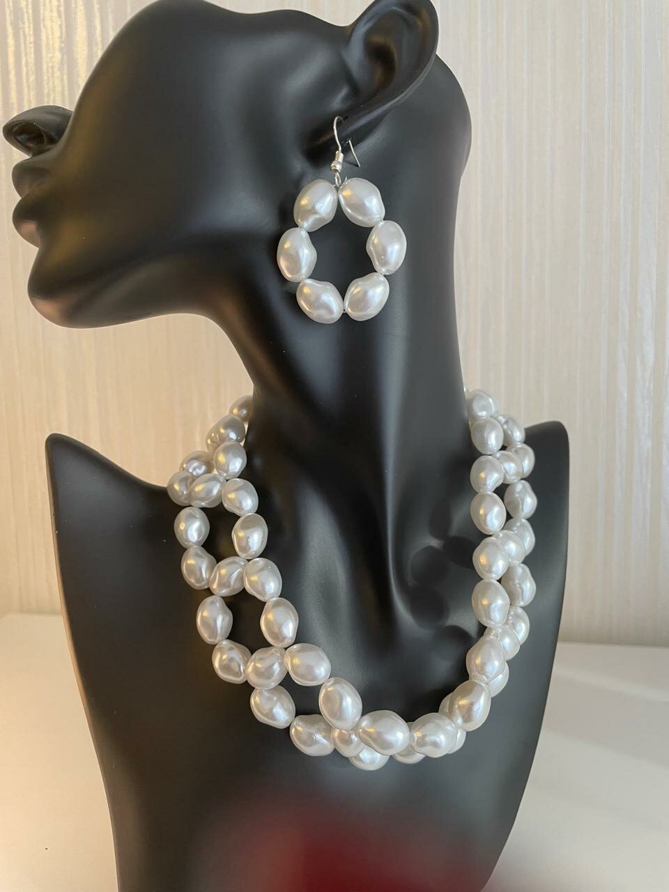 Комплект бижутерии: колье