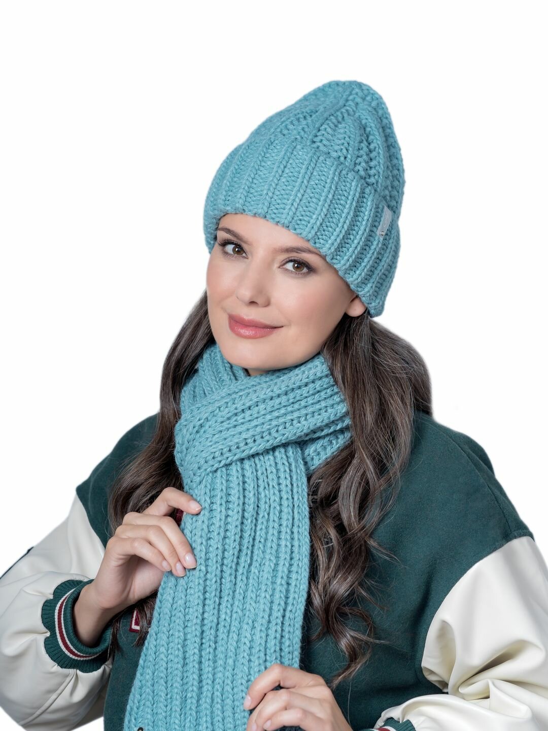 Шапка-бини для женщин