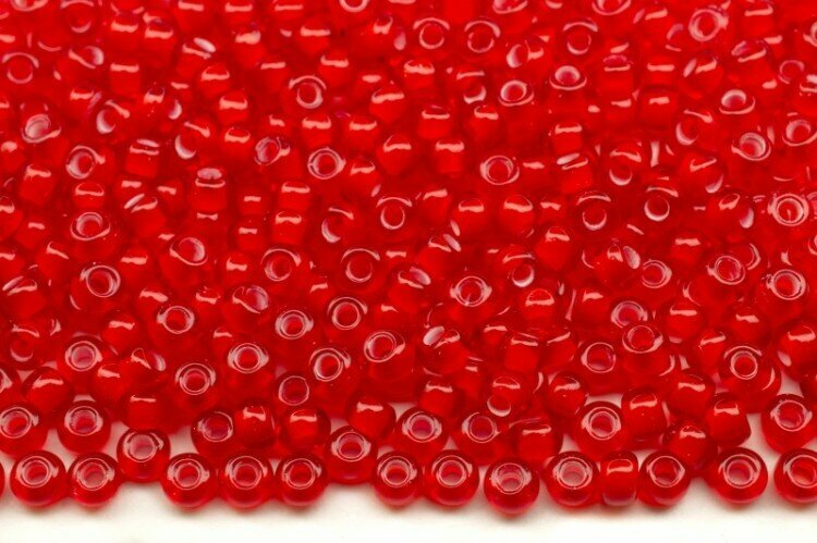 Бисер чешский PRECIOSA круглый 10/0 95076 красный прозрачный, белая линия внутри, 5 грамм