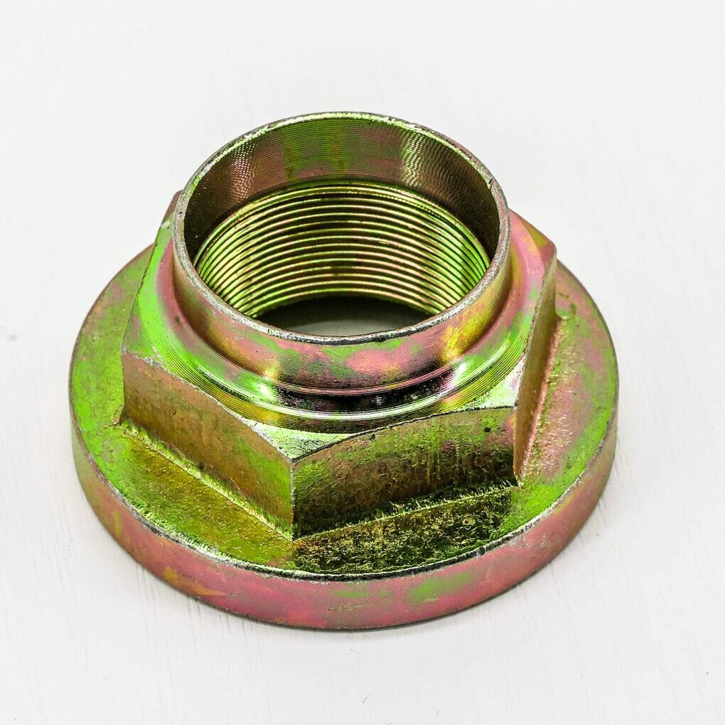 Гайка хвостовика редуктора заднего моста ISUZU ELF, вид 2, ZEVS (M42*1.5, H40, ключ на 56) 40*55