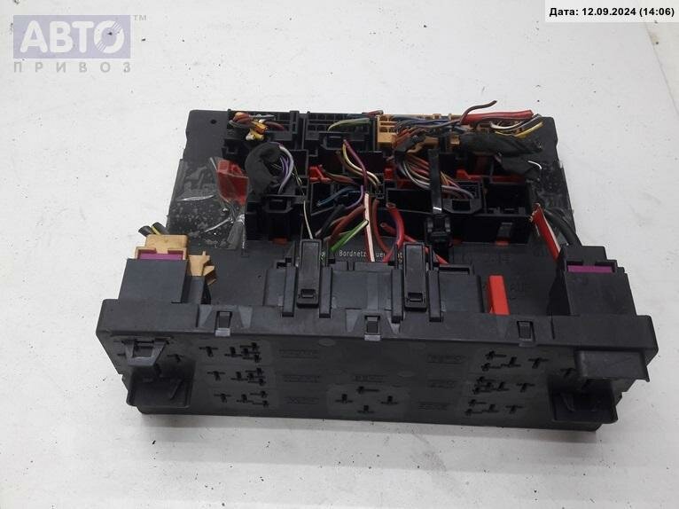 Блок бортовой сети (блок управления BCM) Volkswagen Passat B6