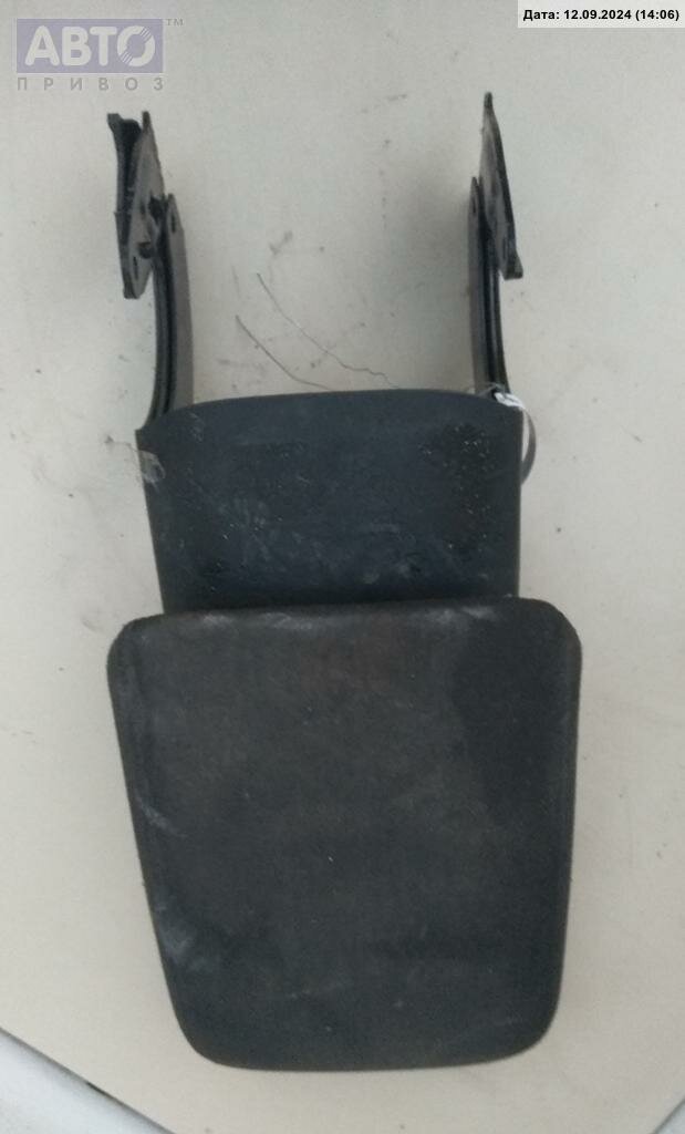 Подлокотник Audi A4 B8 (2007-2015)