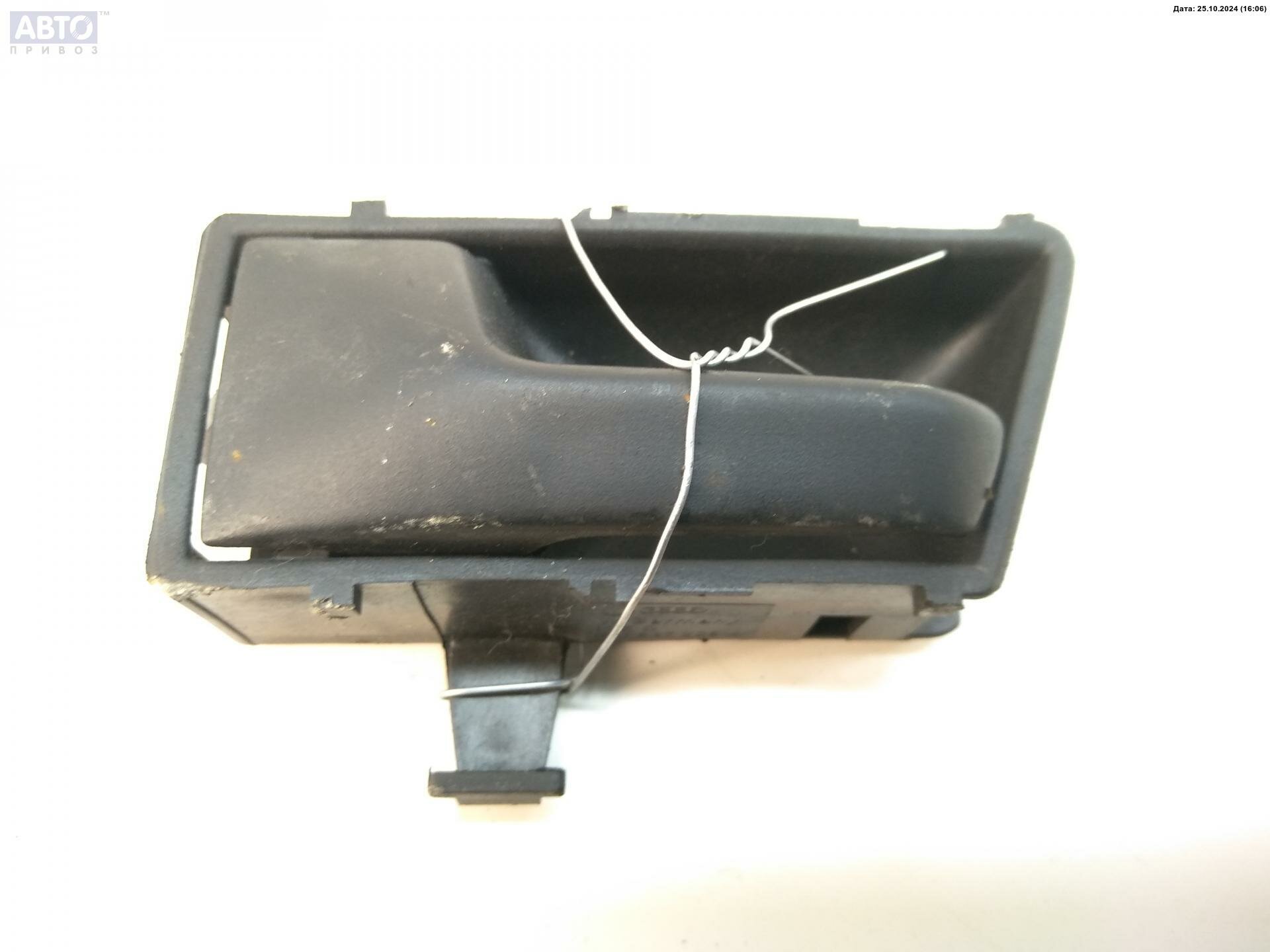 Ручка двери внутренняя задняя левая Volkswagen Golf-2