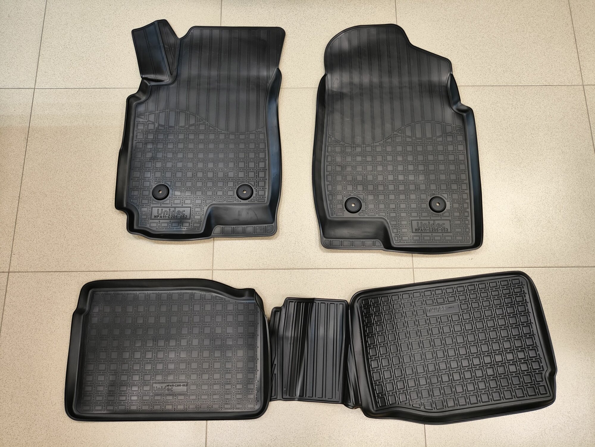 Коврики салона 3D (полиуретан) NORPLAST Faw Bestune X80 [2.0 16V 6AT внедорожник] NPA11C205052