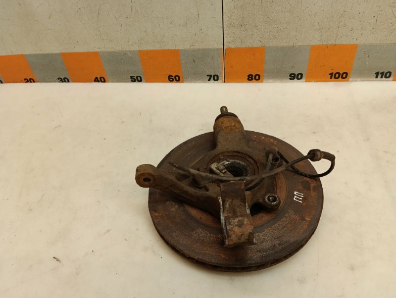 Б/У В сборе со ступицей, ступица Кулак поворотный Peugeot 307 2002 3A/C Перед. Прав. 354669 Peugeot-Citroen арт. 364796