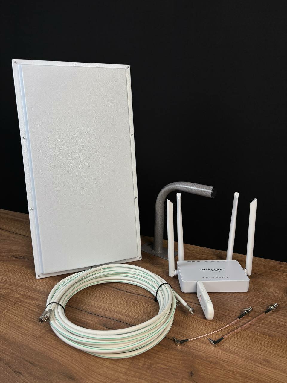 Универсальный Комплект Интернета 4G Модем F90 + WiFi Роутер ZBT 1626 + Антенна MiMO 18 Дб под Безлимитный Интернет