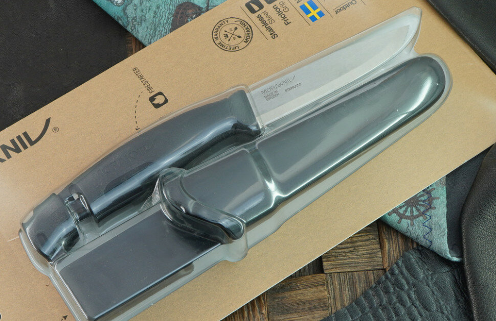 Нож Morakniv Companion Spark Black