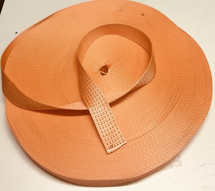 Стропа лента для стяжного ремня оранжевая ширина 50 мм длина 100 метров прочная легкая надежная синтетика (полиэстер) ЛСР50-100 ДомовоД