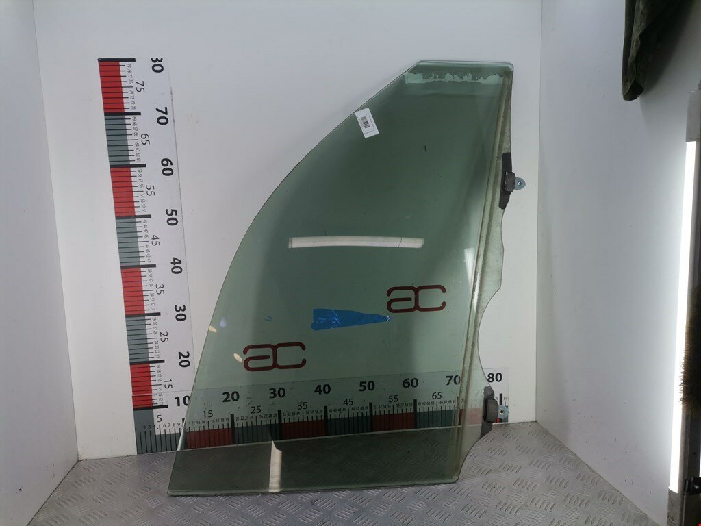 Стекло двери передней правой Toyota Land Cruiser Prado 3 (J120) 6810160371 арт. 2209020