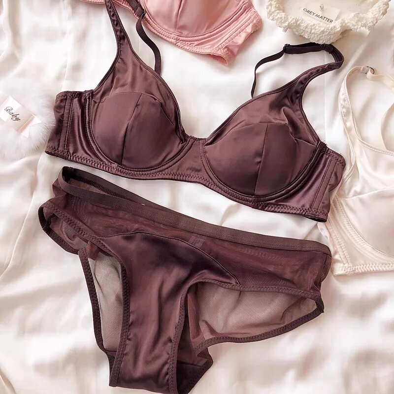 Комплект нижнего белья