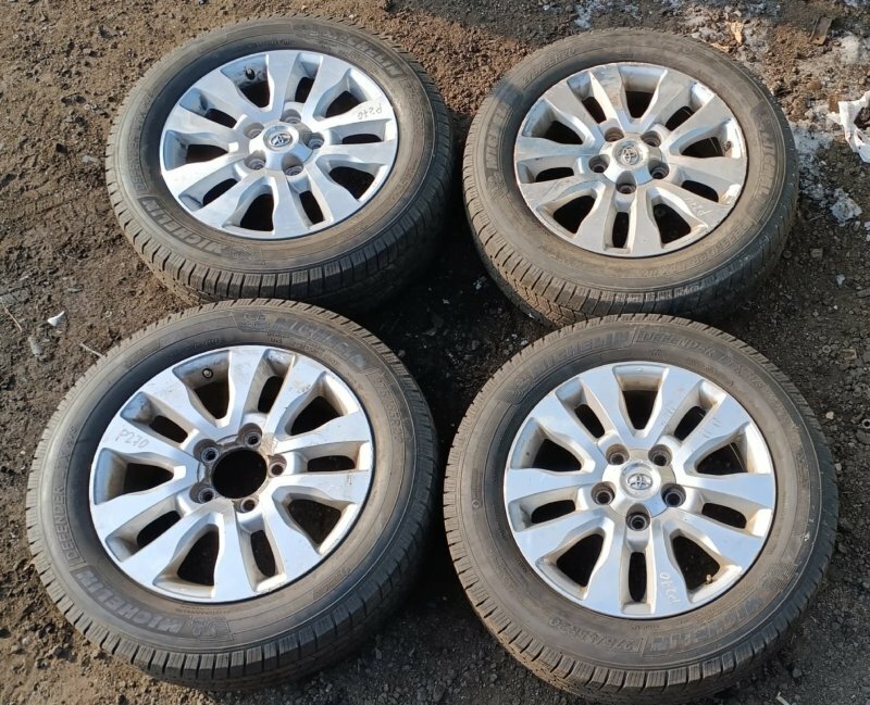 Диски Toyota Sequoia 20" литые БУ 4шт с резиной