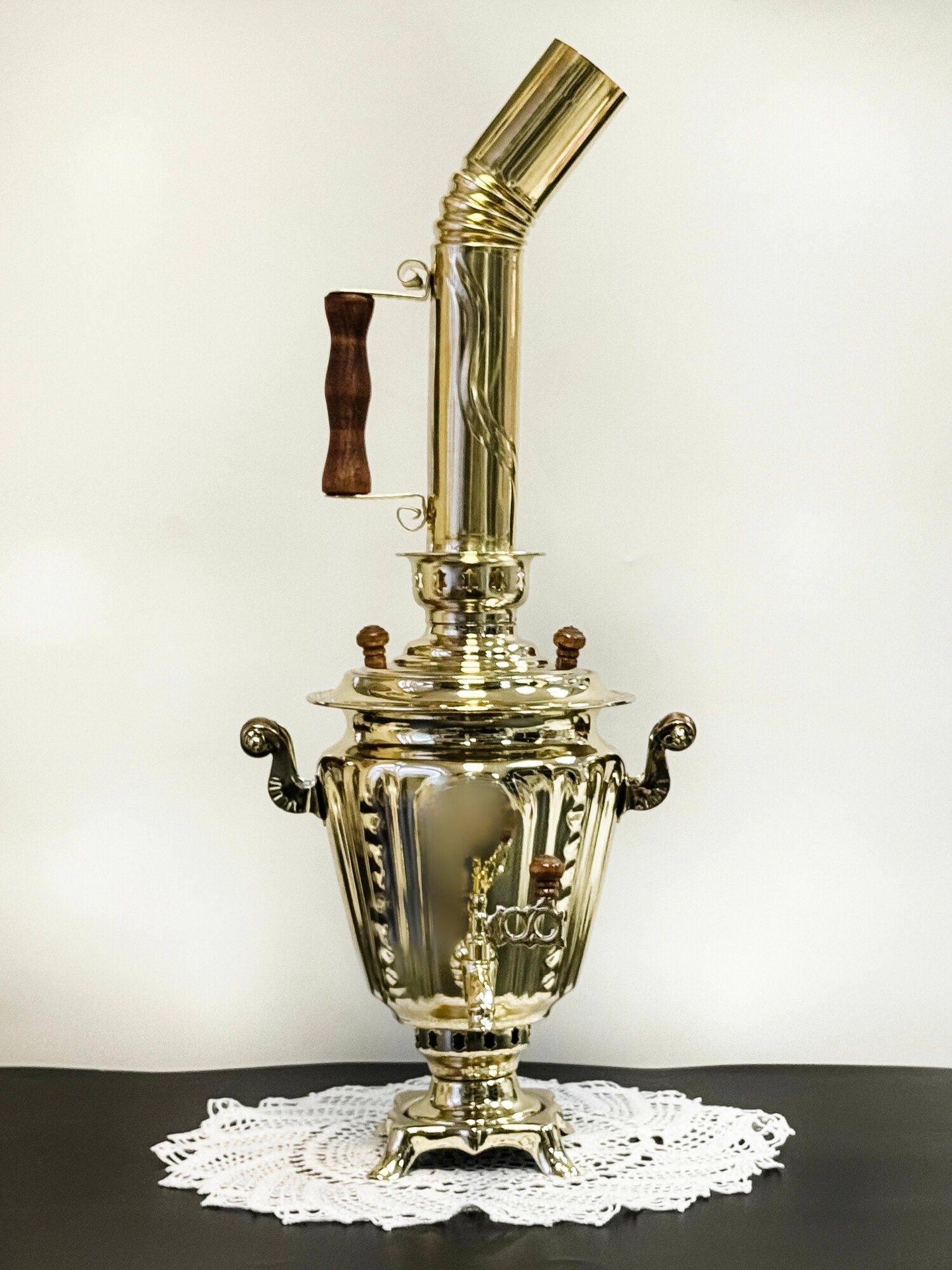 Самовар на дровах латунный, жаровой самовар дровяной