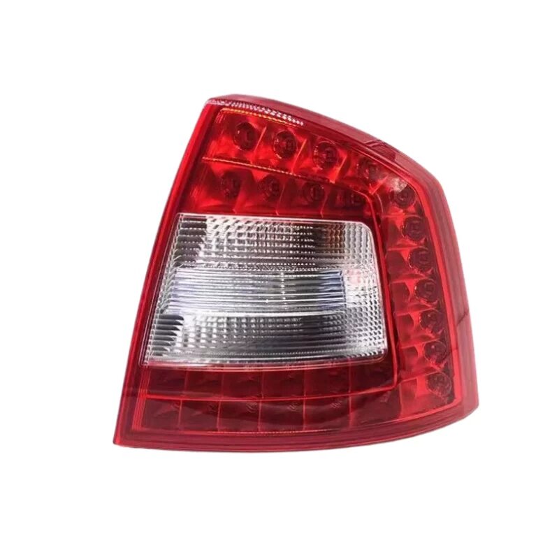 Правая крышка заднего фонаря для Skoda Octavia 2010-2014 антиоксидантная замена
