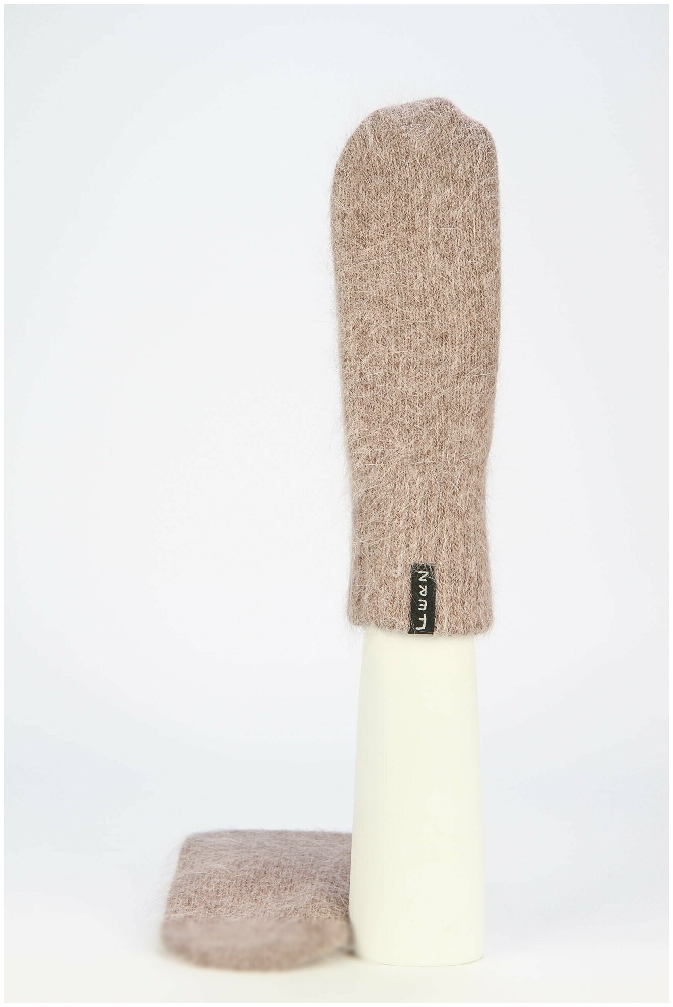 Варежки для женщин