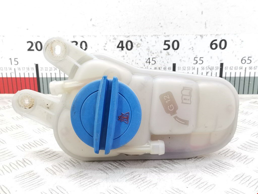 Бачок расширительный Audi A4 B8 8K0121403AC арт. 2167491