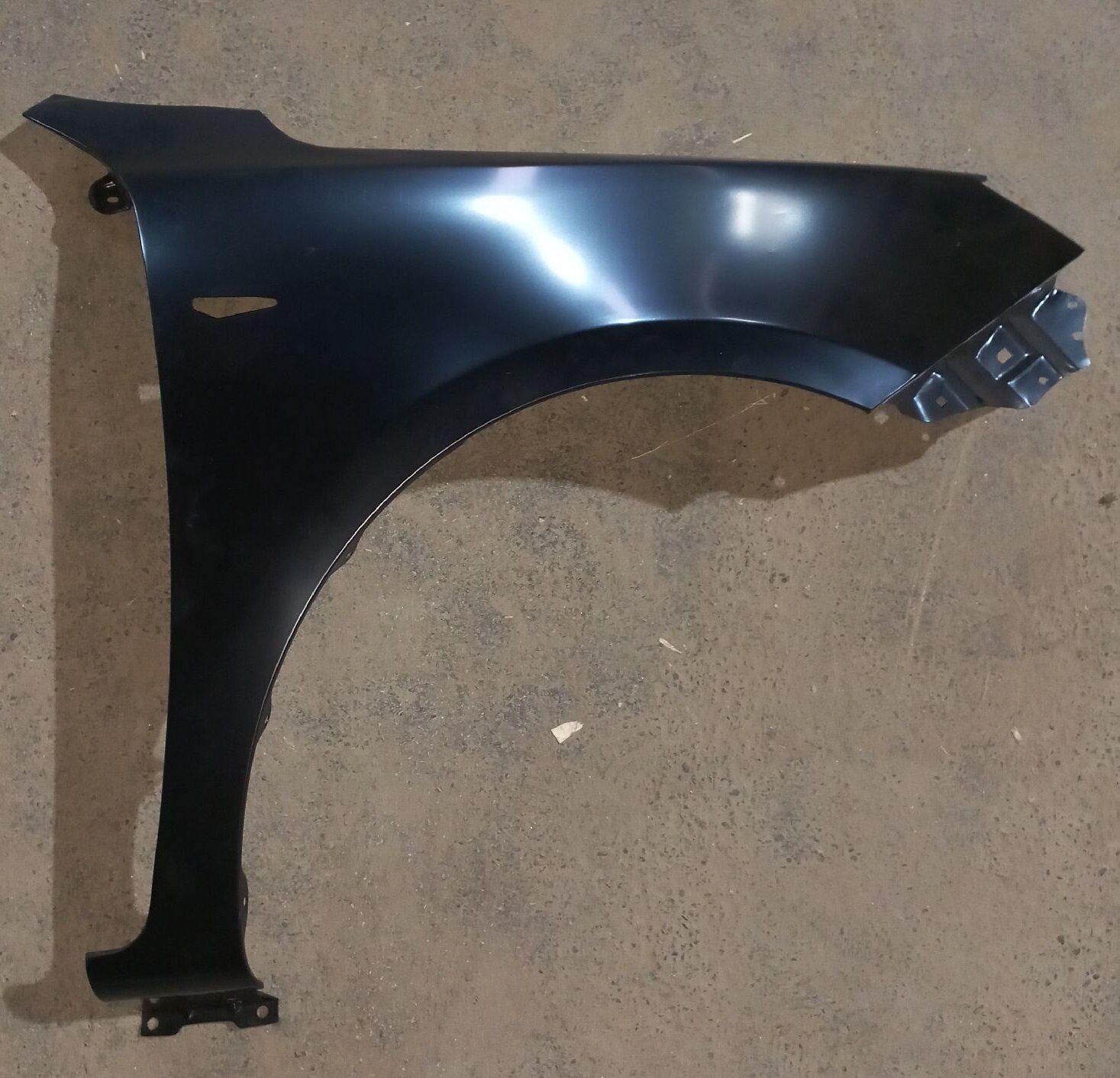 Крыло правое Faw Oley [1.5 16V 4AT хетчбэк] 8403022EM