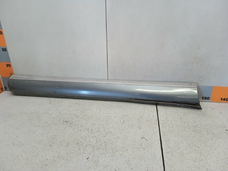 Б/У дефект, Порше Кайен Накладка двери Porsche Cayenne 2003 9PA, 955 Перед. Лев. 256818 PORSCHE арт. 95555966501G2X, 7L583778...