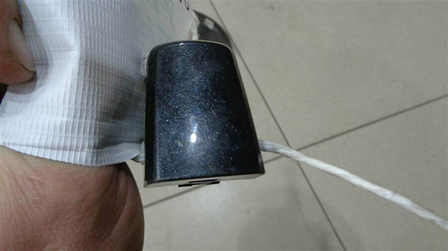 Накладка вставки замка двери задней от Opel Astra J 2009-2016