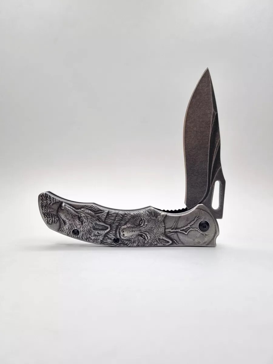 Нож складной Волки