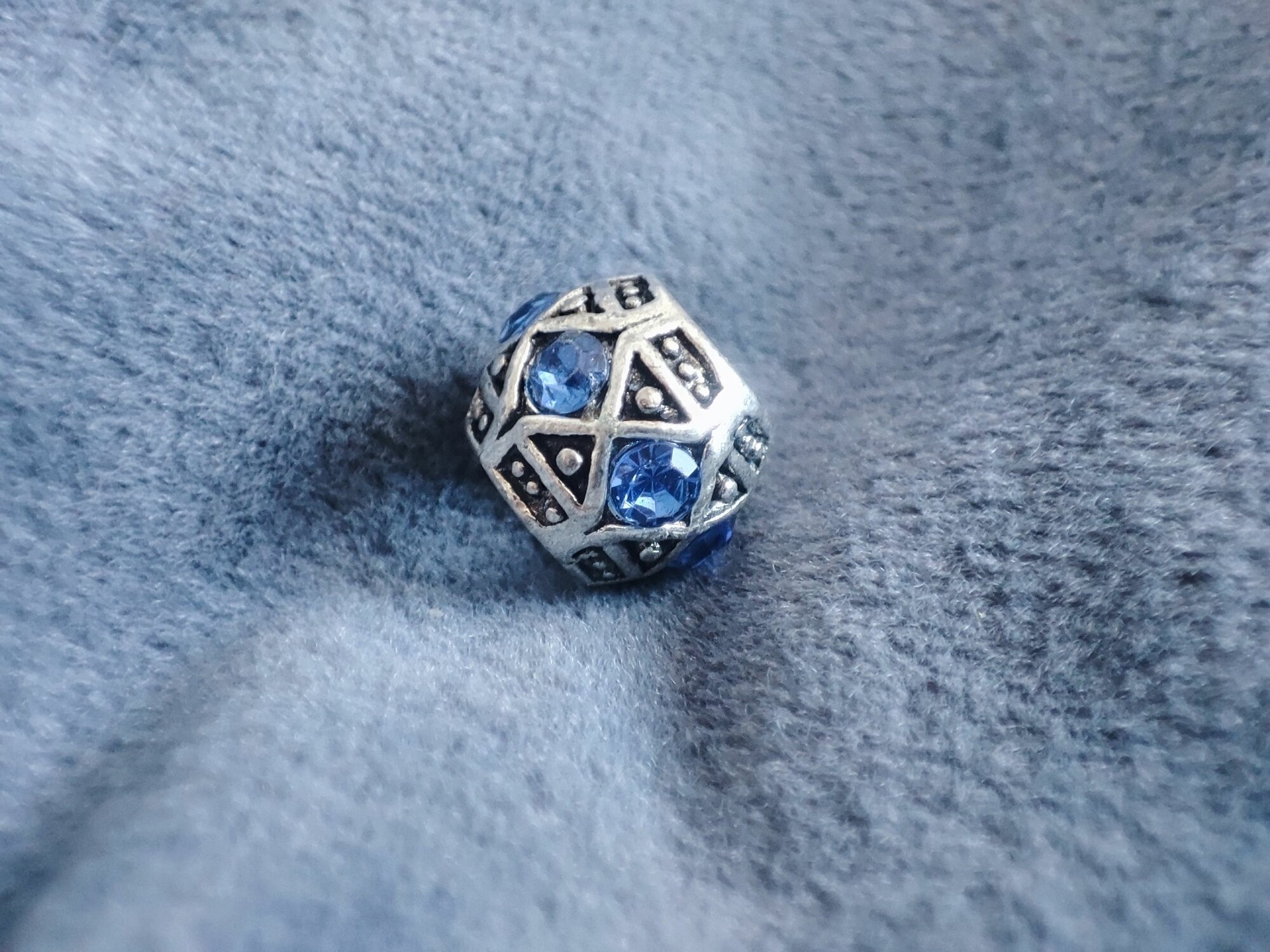 Подвеска-шарм "Камни Дракона", бижутерный сплав, небесно-голубая, 1 шт