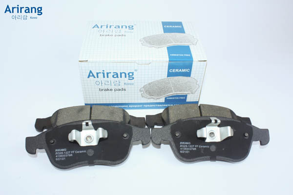 Колодки тормозные Renault Duster 11-, Arkana 19-, Fluence 10-, Megane III 08- передние ARIRANG