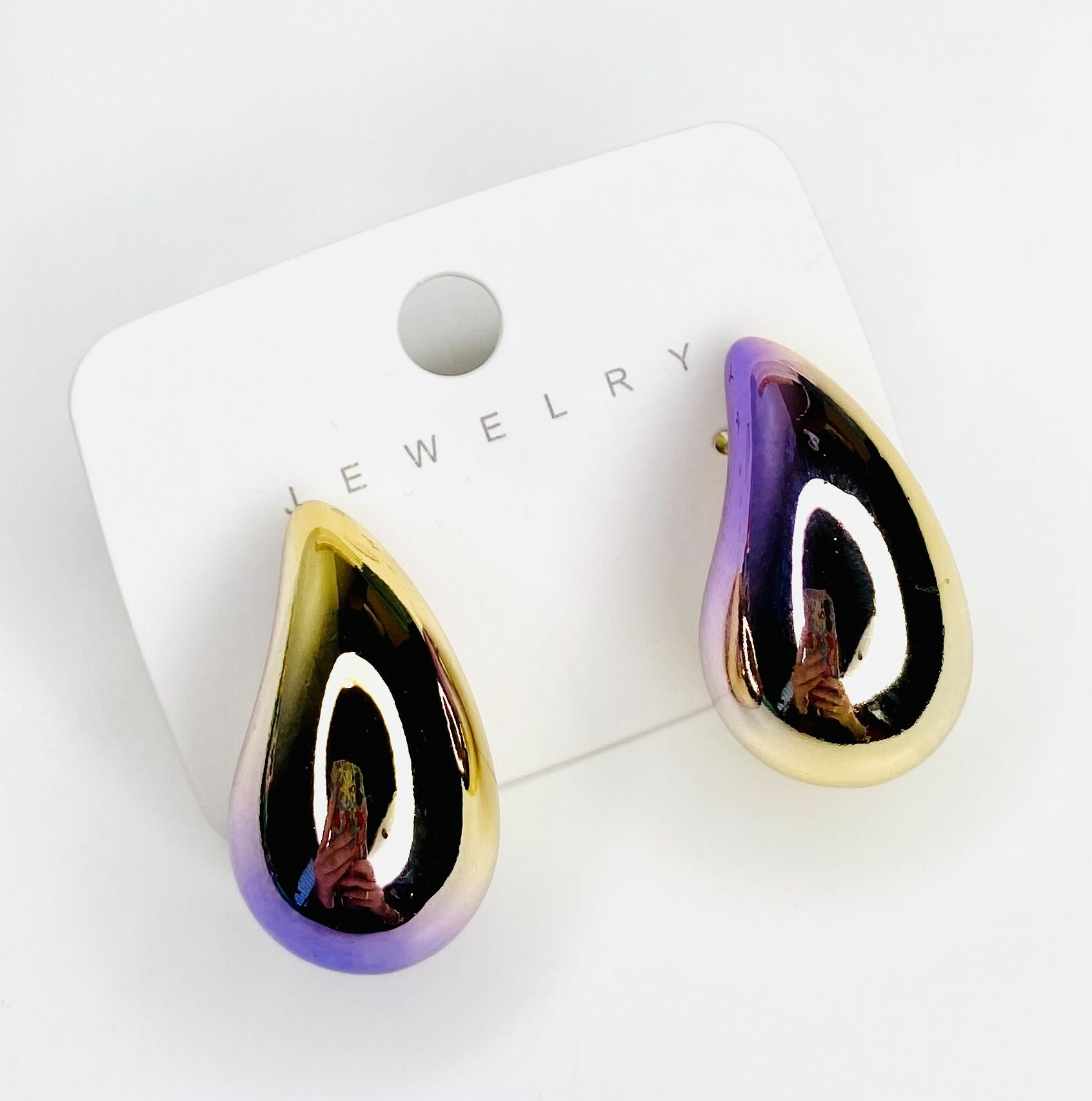 Серьги, пластик