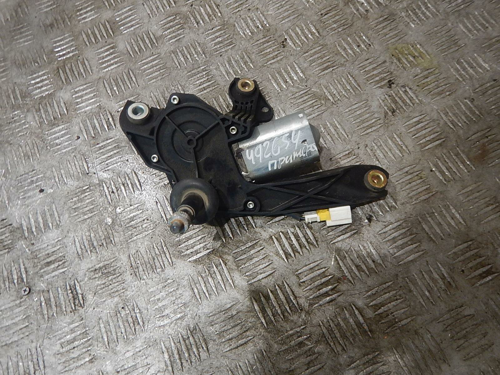 Б/У Моторчик стеклоочистителя задний, Nissan (Ниссан)-PRIMERA P12E (02-) NISSAN PRIMERA P12E (02-) универсал без поврежде...