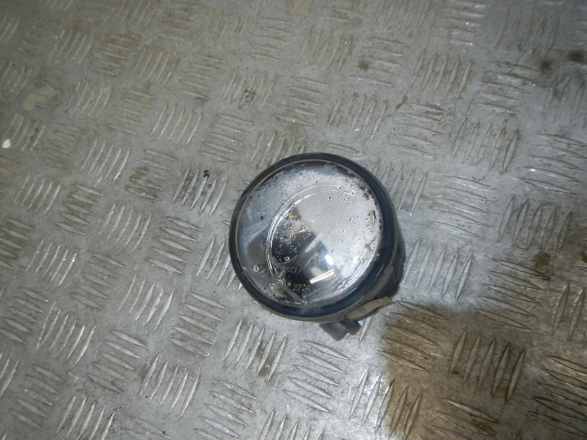 Б/У Фара противотуманная правая, Nissan (Ниссан)-JUKE (F15) (11-) NISSAN JUKE (F15) (11-) Мелкие царапины. 546401 NISSAN...