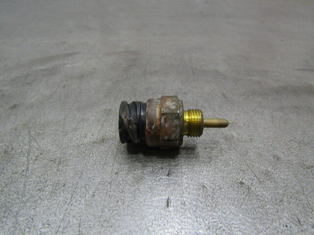 Датчик температуры двигателя D2066 MAN TGA, TGS, TGX