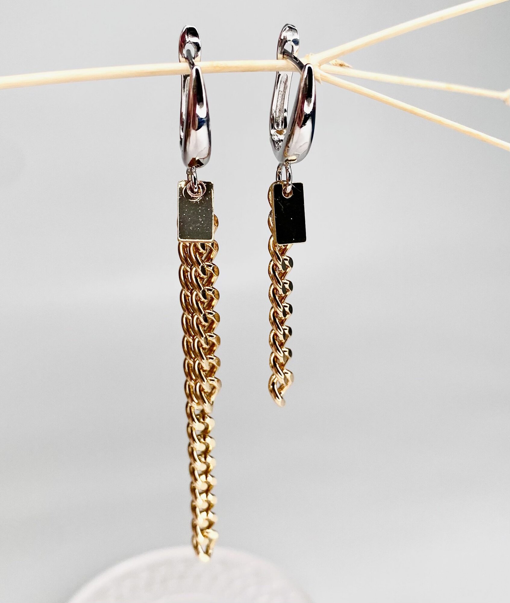 Серьги, металл