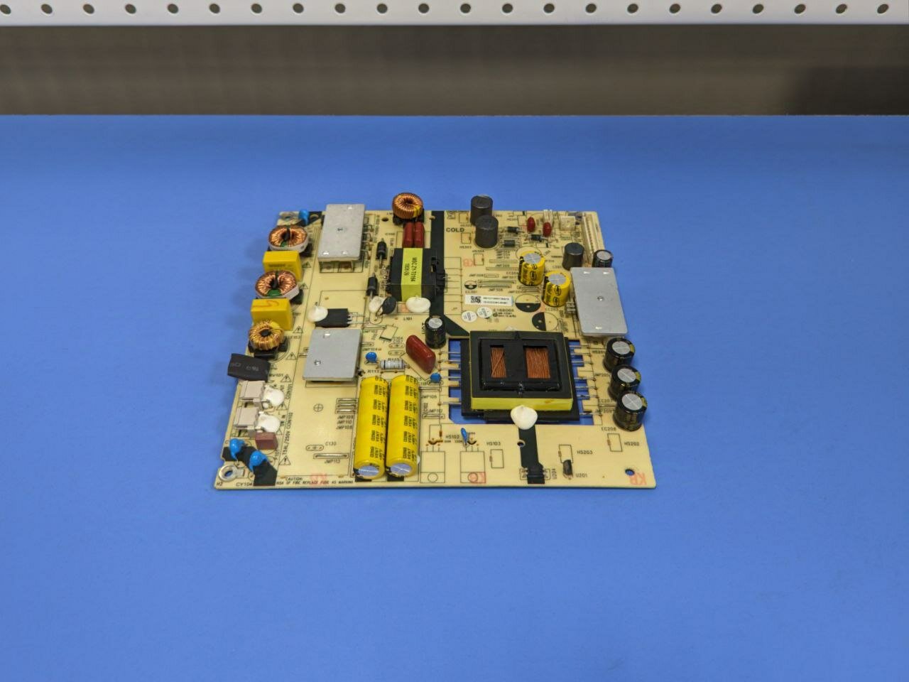 Блок питания TV5502-ZC02-01 телевизора KIVI 43UK30G