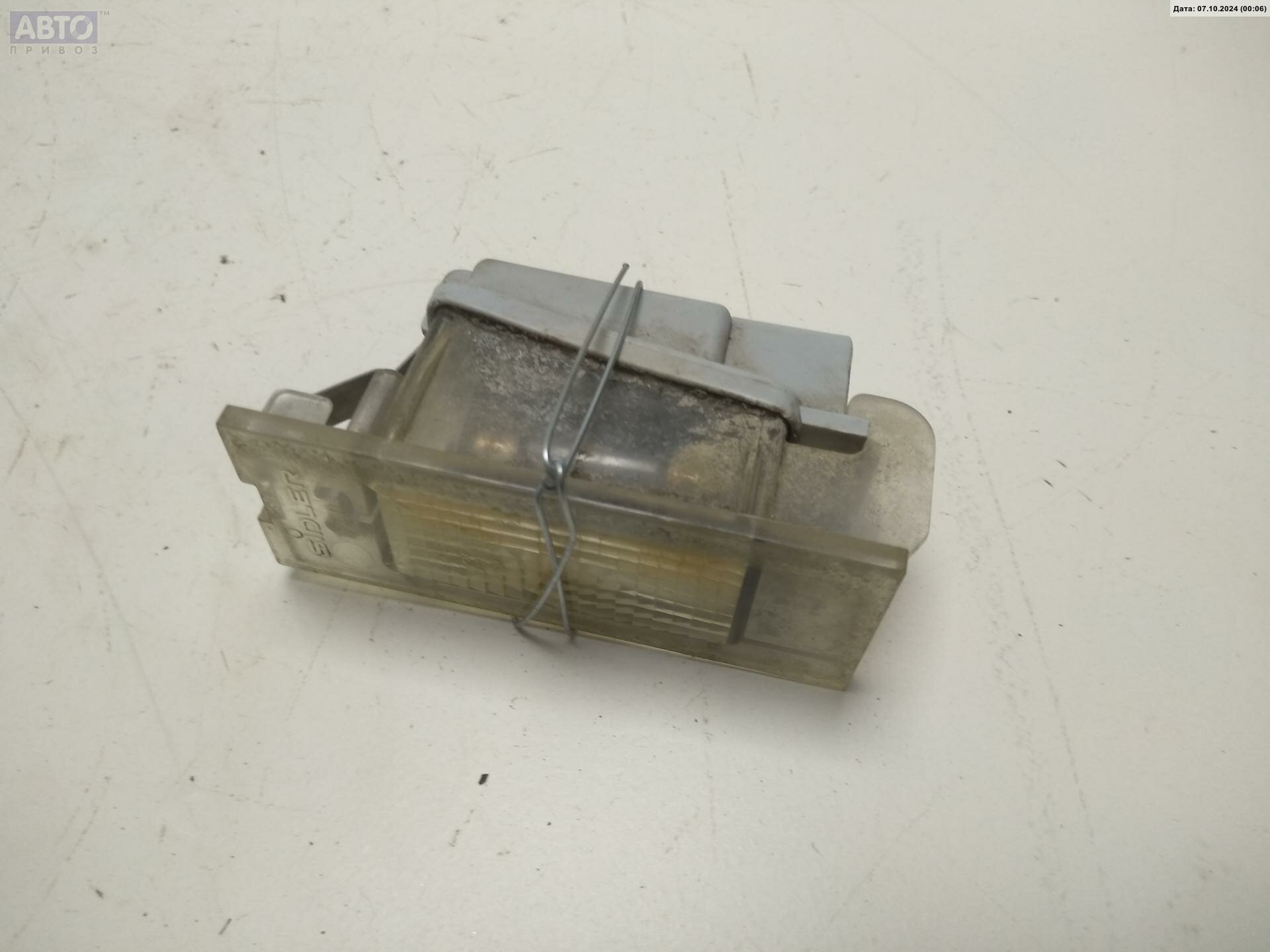 Подсветка номера Renault Megane 2 (2002-2008)