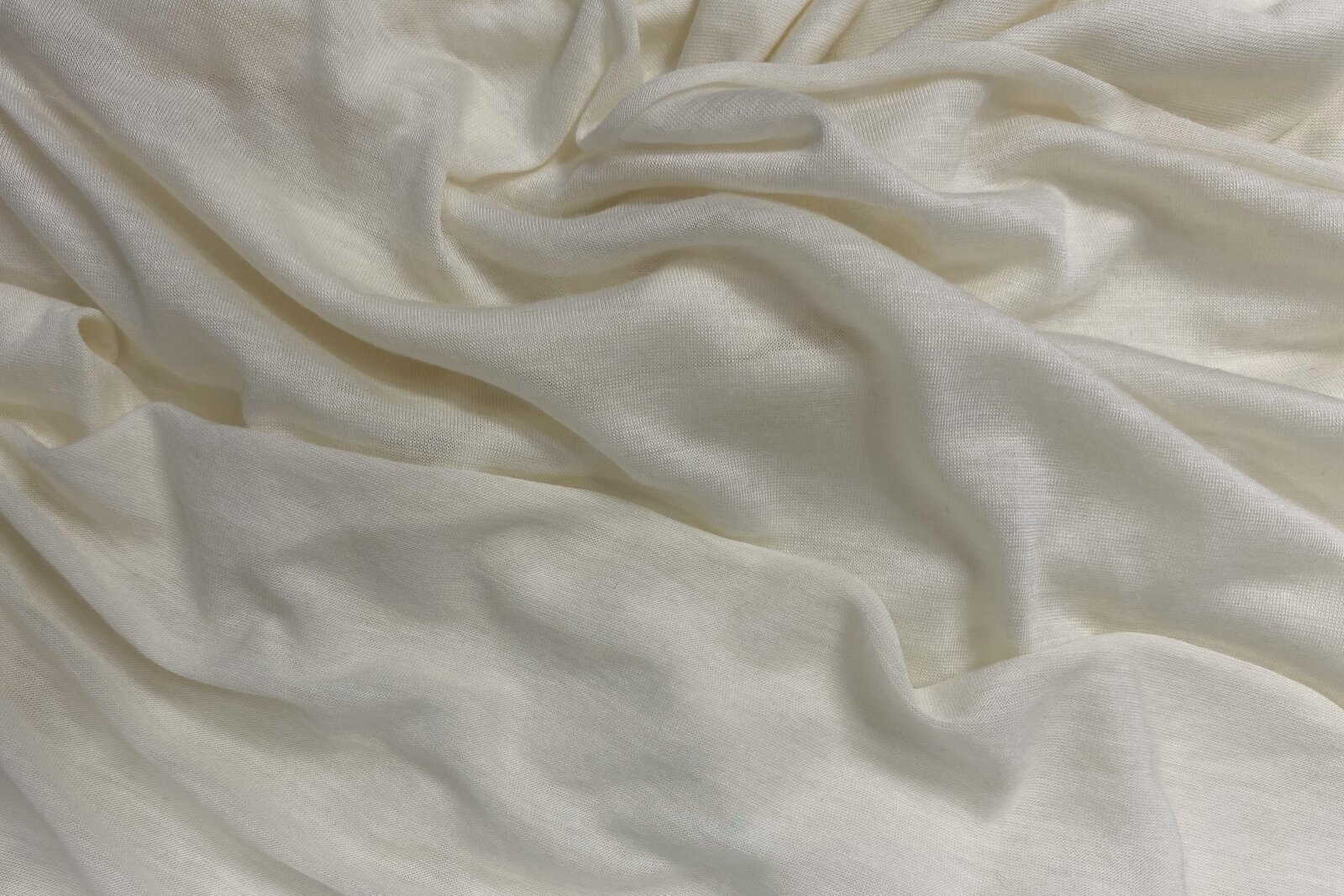 Ткань Трикотаж мягкий цвета топленого молока, ш147см, 0,5 м