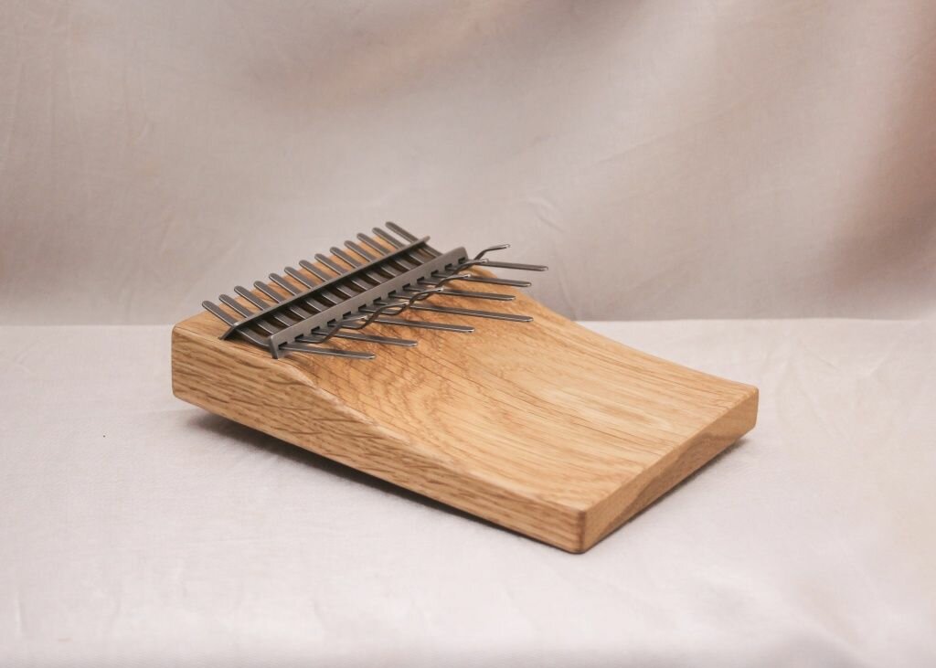 KL-C-K13TmHKOM Калимба Karimba 13, Hijaz-Kiar, дуб, Kalimba LAB