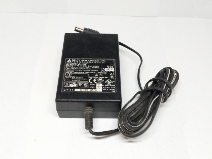 Блок питания внешний 12V 1.25A Delta ADP-15ZB