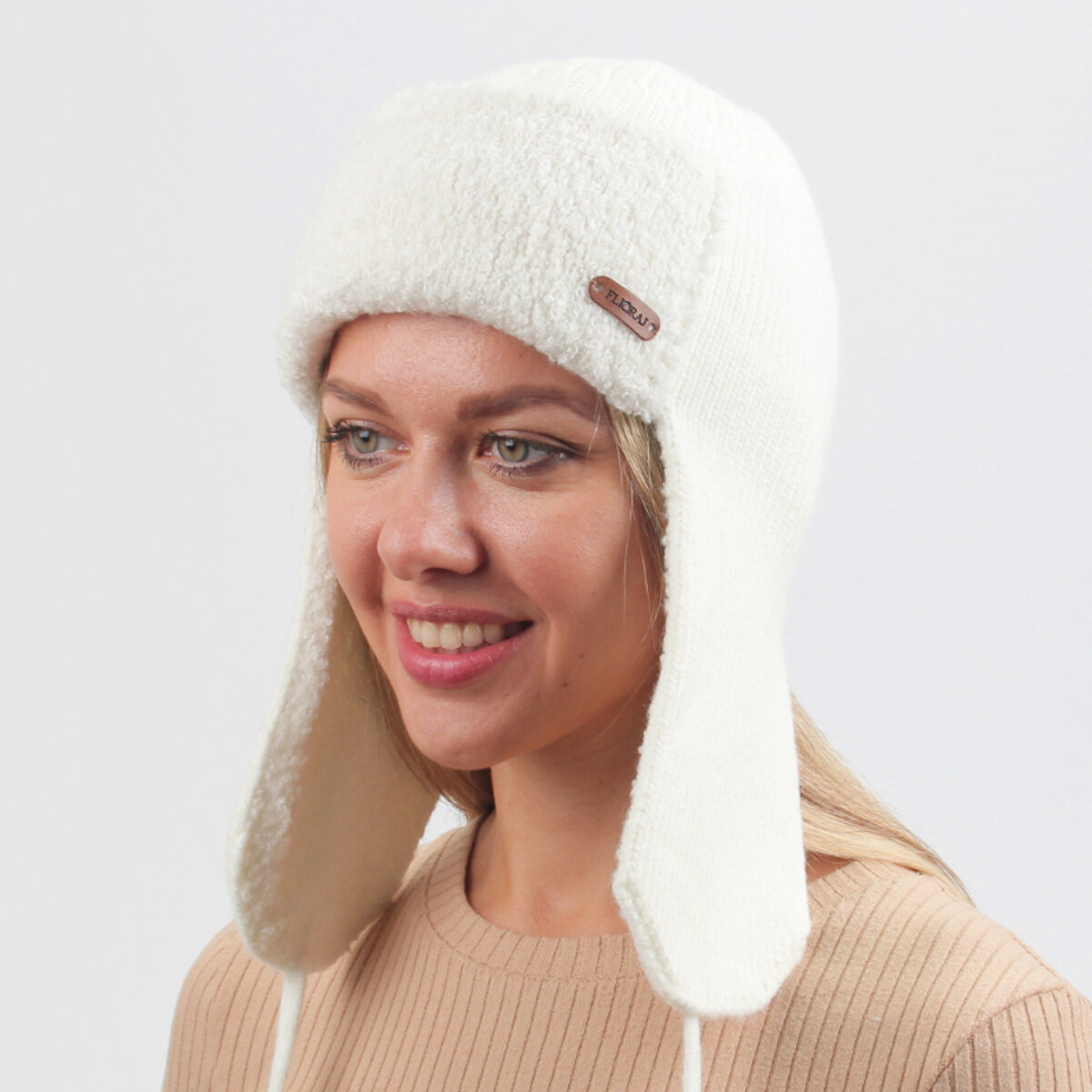 Шапка-ушанка для женщин