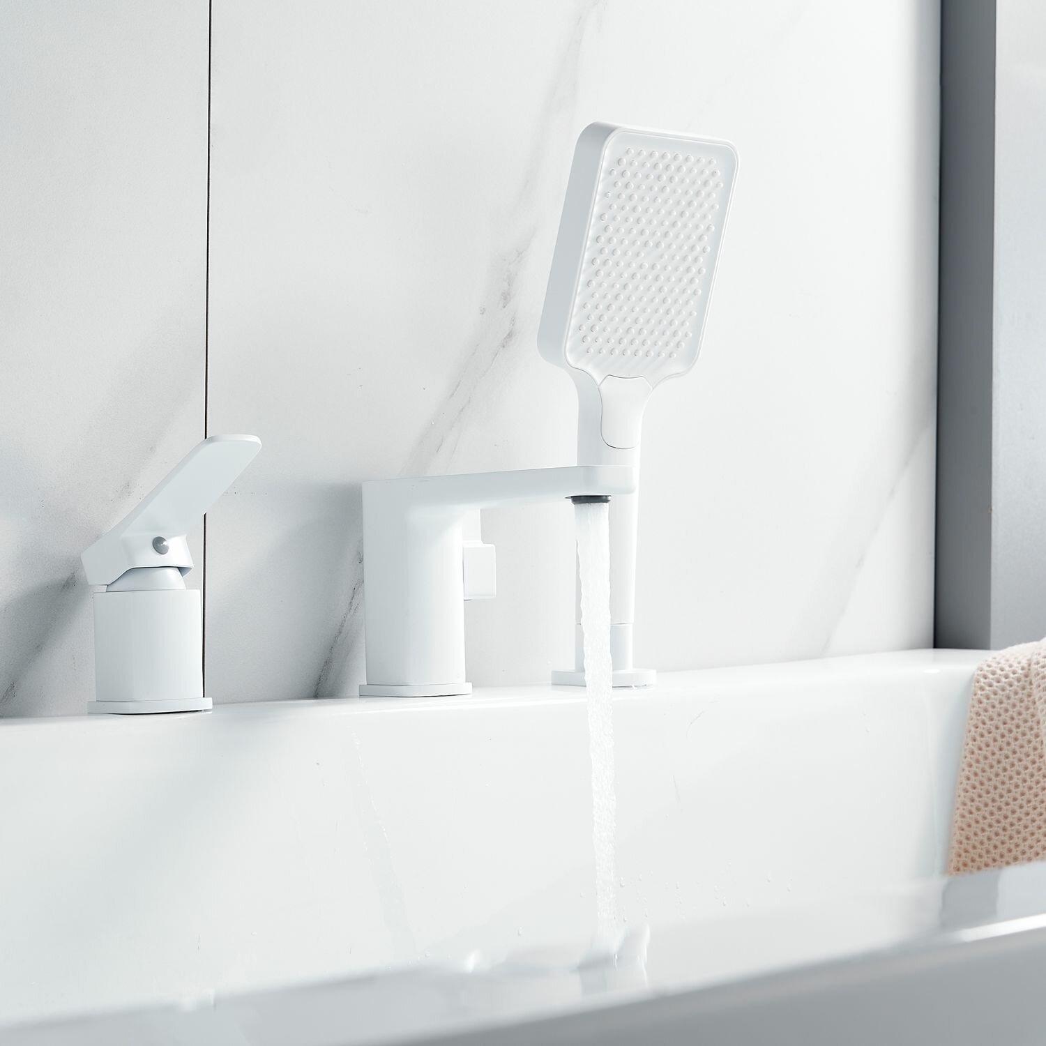 Смеситель на борт ванны встраиваемый Shevanik