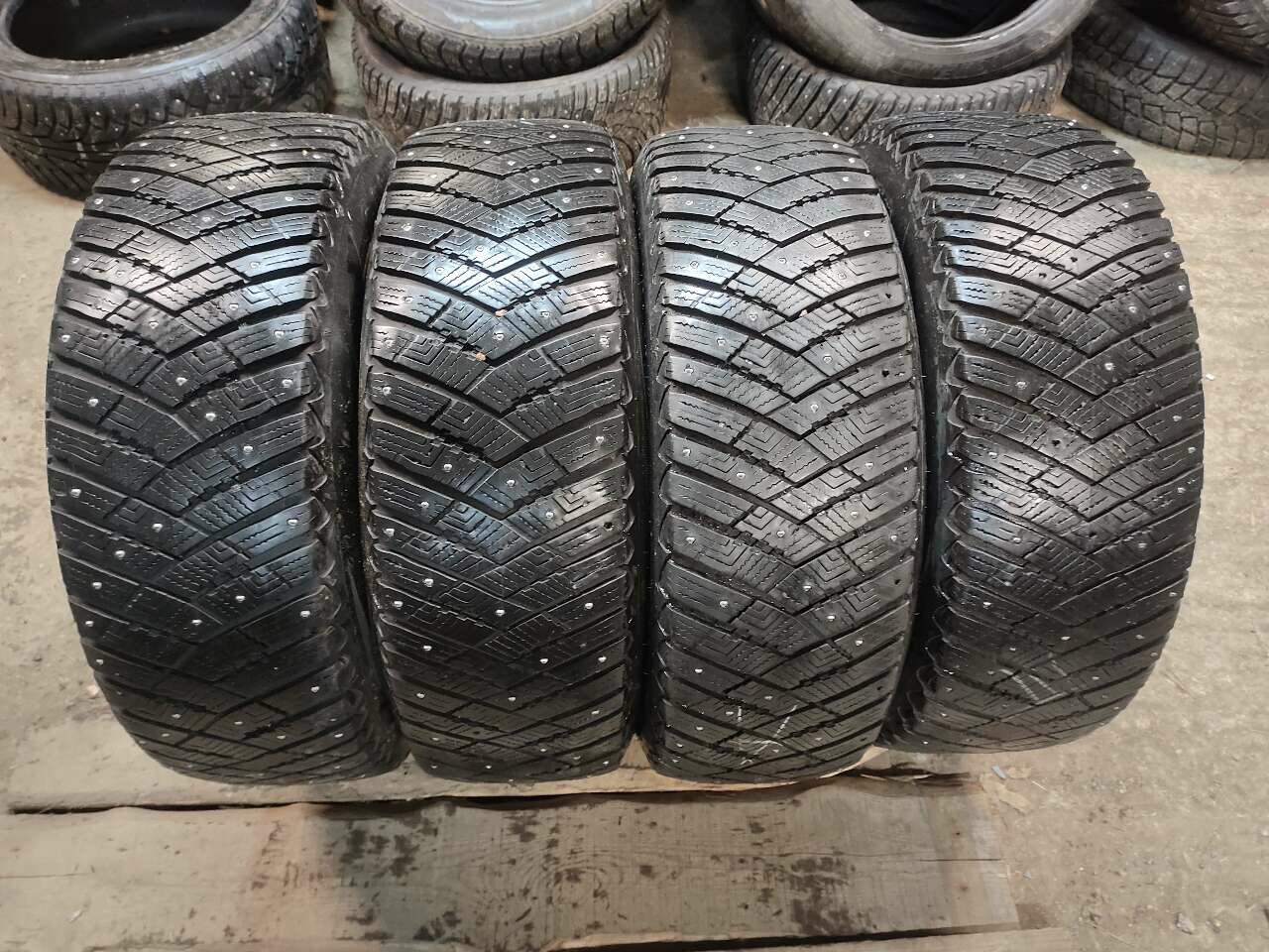 235/60 R18 107T Goodyear UltraGrip Ice Arctic SUV остаток:7.3 мм год:2017 арт:8eeaf27c