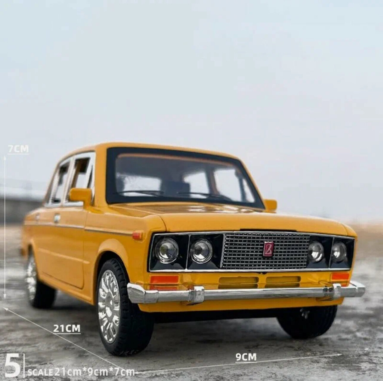 Игрушечная модель автомобиля LADA 2106 Муванжи 1:18, жёлтый.