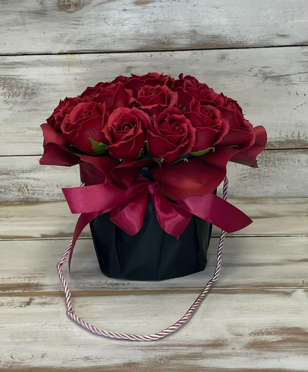 Композиция Сердце Флоры "Притяжение", мыльные розы, с ароматом