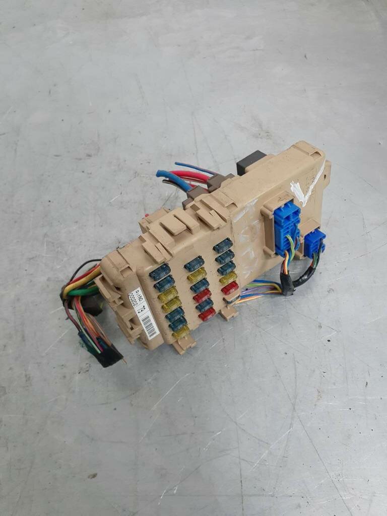 Блок предохранителей Subaru Forester рест. 2001