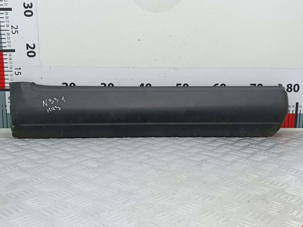 Накладка (молдинг) двери задней правой Volkswagen Touareg 1 7L6839788F арт. 2059762